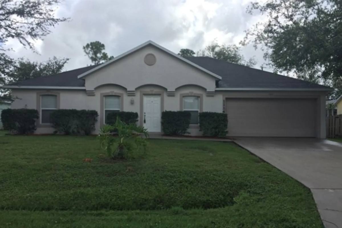 1114 SW Abbey Ave, Port Saint Lucie, FL 34953 (#80310918)