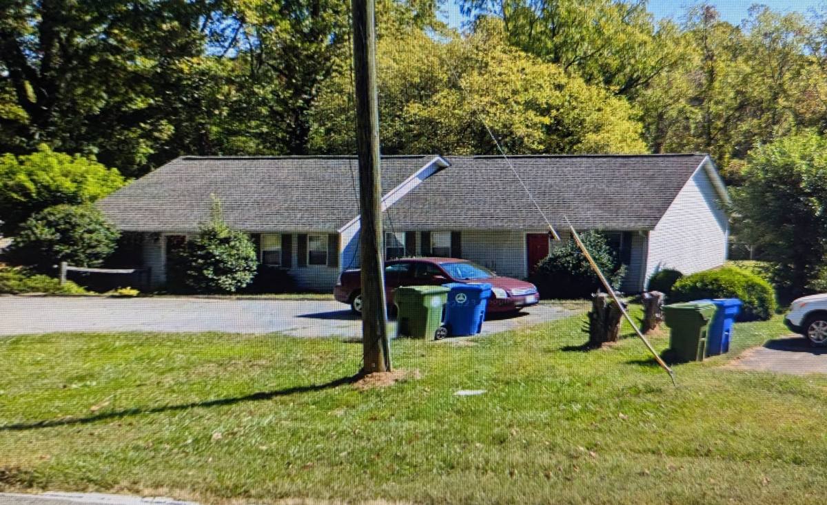 397 New Haw Creek Rd #D, Asheville, NC 28805 (#81866208)