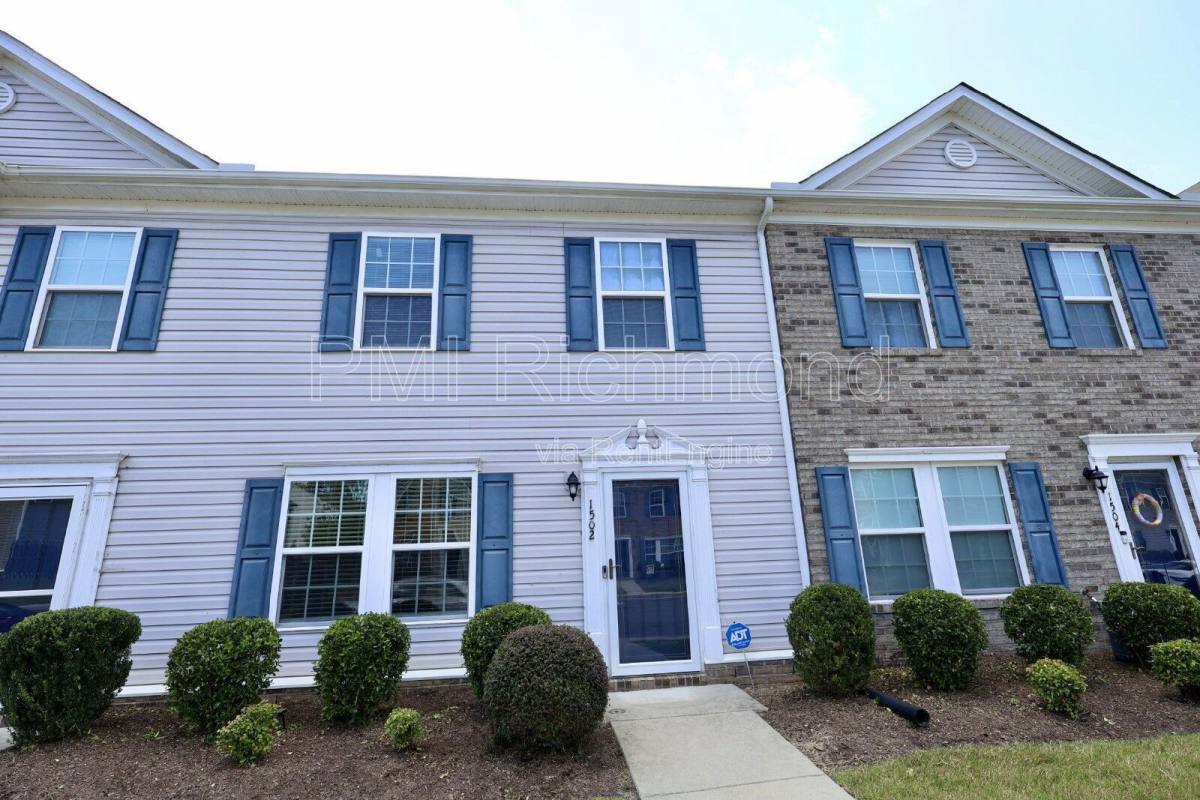 1502 Stonewall Manor Dr, Henrico, VA 23228 (#82144908) | RentalSource