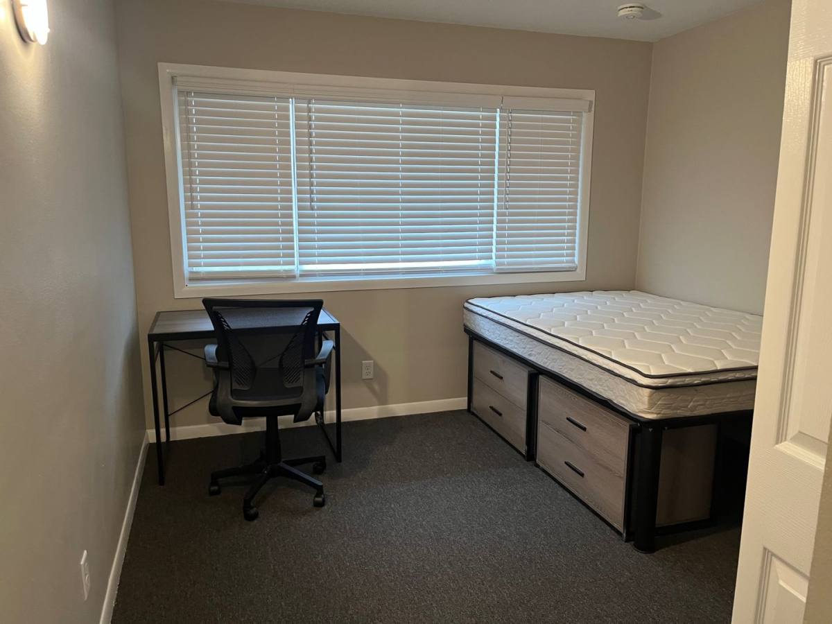 106 E Healey St in Champaign, IL | 1 Bed 1 Bath 540 sqft Apartment for ...