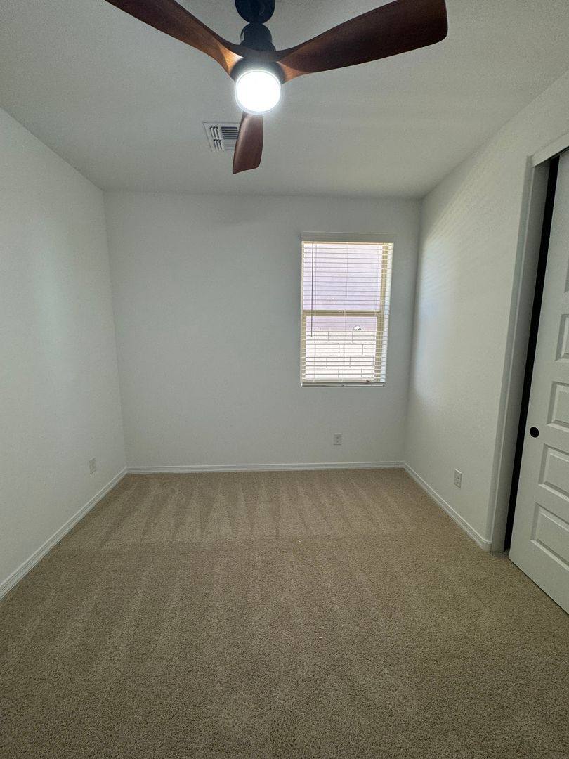 13286 W Eagle Feather Rd, Peoria, AZ 85383 | RentalSource