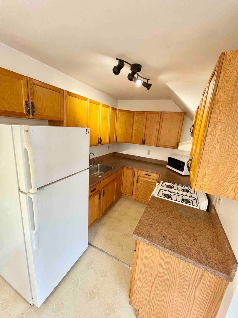 1324-28 W Nedro Ave, Philadelphia, PA 19141 | RentalSource