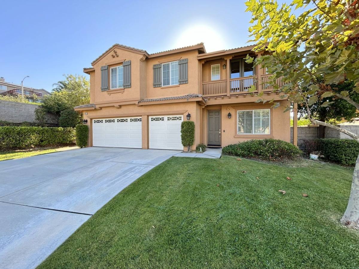 6913 Clear Spring Court, Highland, CA 92346 (#82297713) | RentalSource