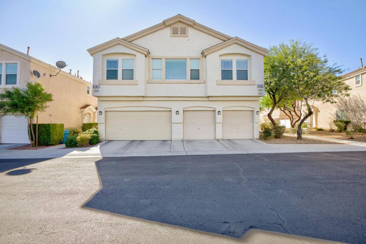 8787 Roping Rodeo Ave #GATECODE 191704, Las Vegas, NV 89178 (#82374619 ...