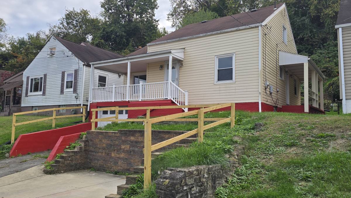 107 N 3rd St, Clairton, PA 15025 | RentalSource
