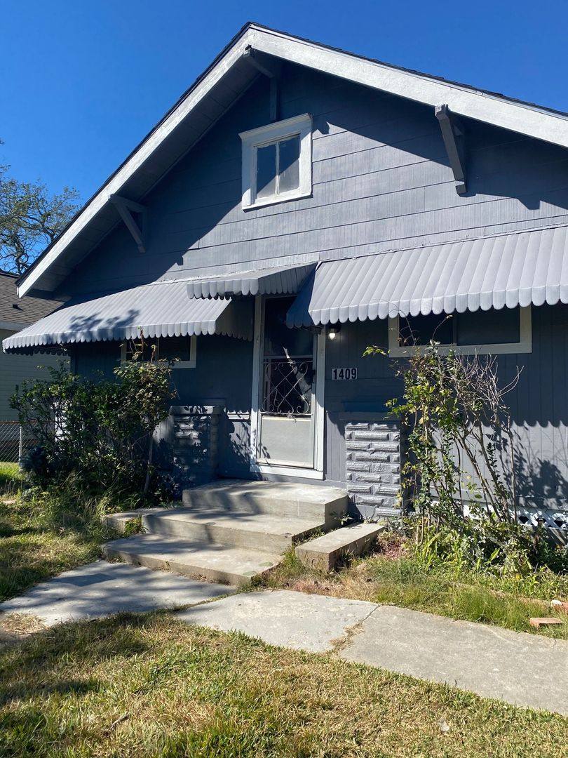 1409 9th St, Port Arthur, TX 77640 (#82386003) | RentalSource