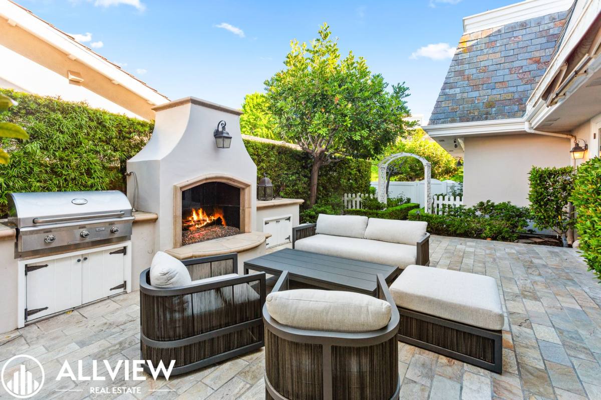 8 Rue Verte, Newport Beach, CA 92660 (#82428586) | RentalSource