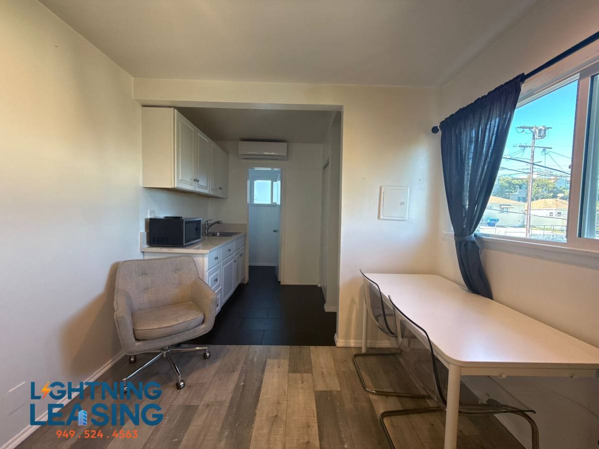 240 3rd Ave #8, Venice, CA 90291 | RentalSource