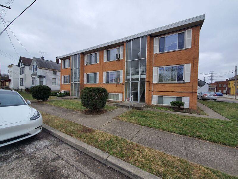 325 Pike St 10, Cincinnati, OH 45215 (#82467567) | RentalSource