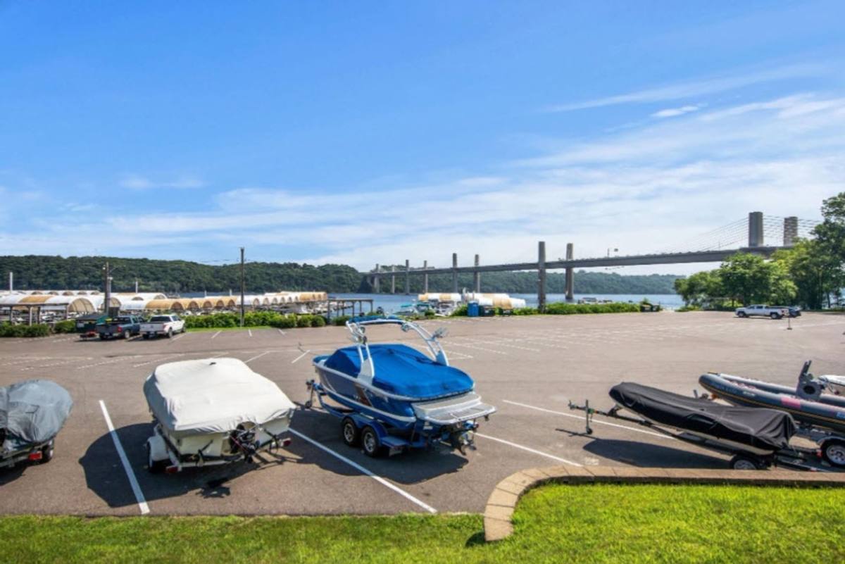 6201 Saint Croix Trail N, Stillwater, MN 55082 | RentalSource