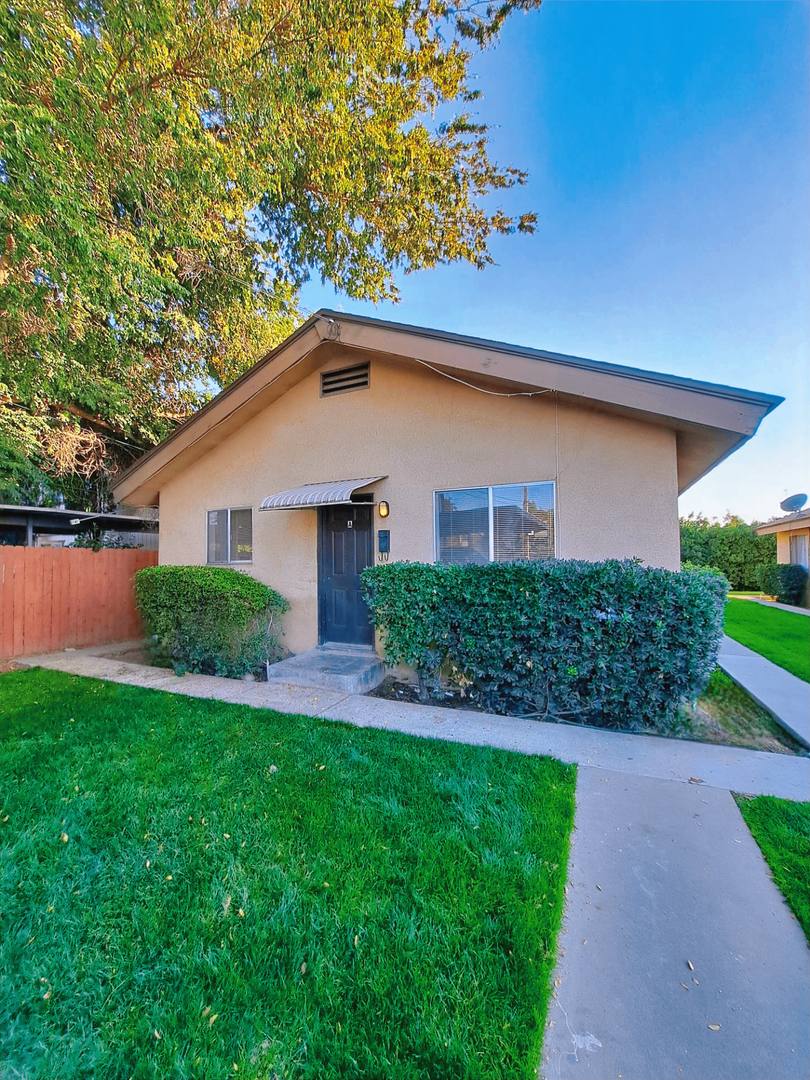 1008 Jefferson Ave, Clovis, CA 93612 | RentalSource