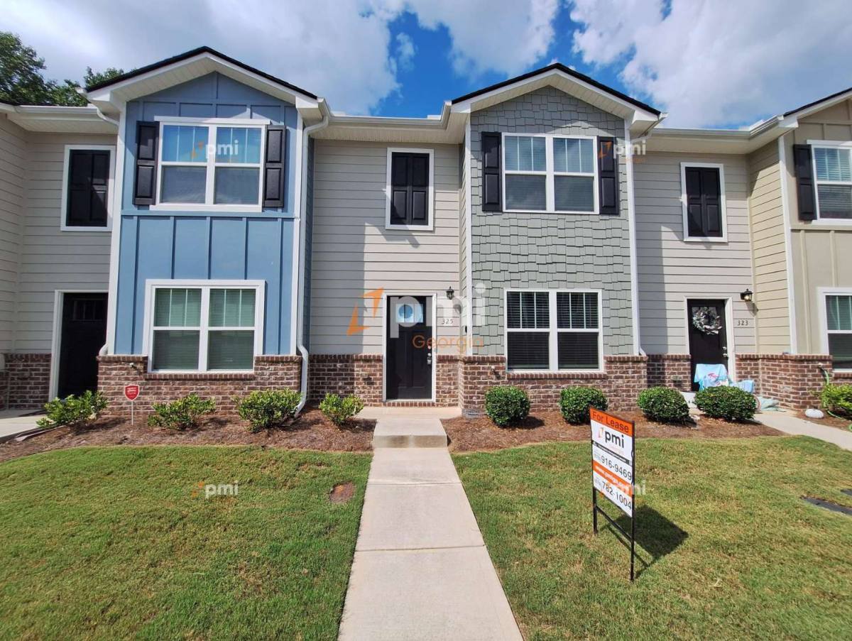 325 Ashigan St, Union City, GA 30291 (#82544892) | RentalSource