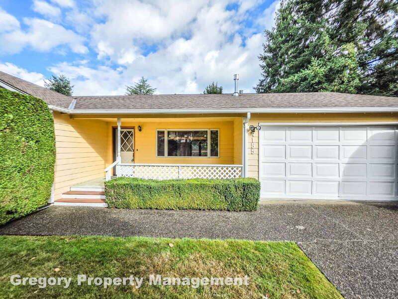 4155 W Lake Sammamish Parkway NE, Redmond, WA 98052 - $3,400