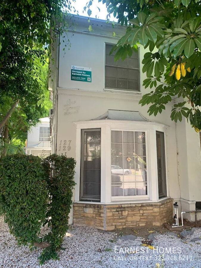 127 N Doheny Dr, Los Angeles, CA 90048 - $1,700+ | RentalSource
