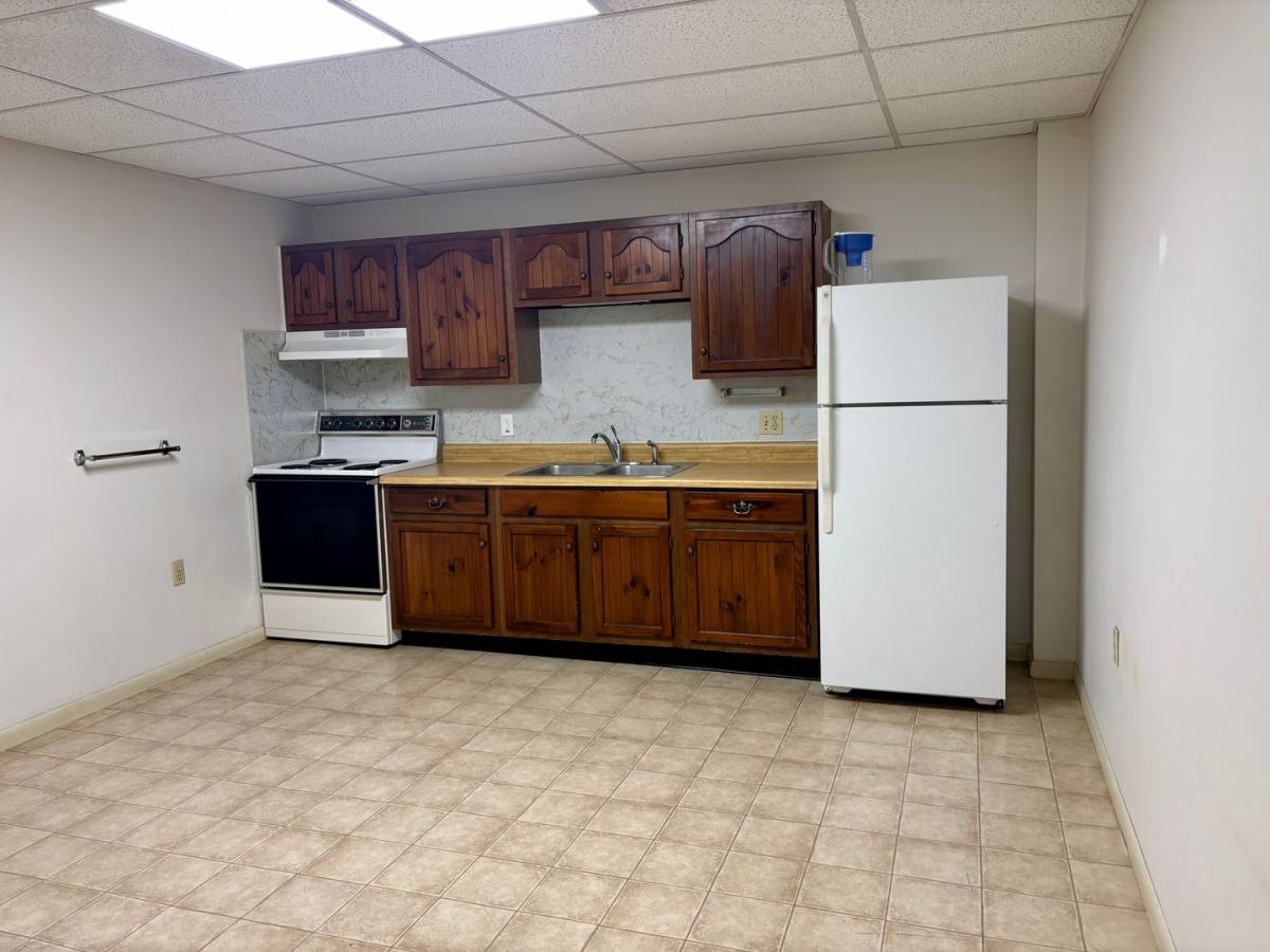 90 E Main St, Mount Joy, PA 17552 (#82660859) | RentalSource