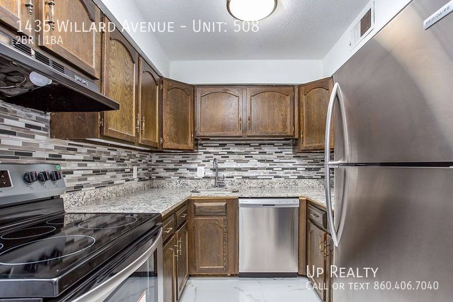 1435 Willard Ave, Newington, CT 06111 - $1,850 | RentalSource