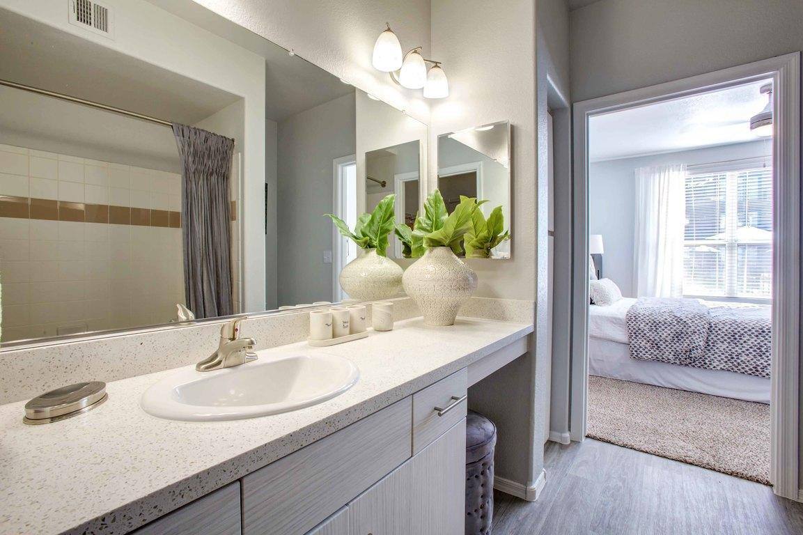 The Station on Central - Phoenix, AZ 85012 | RentalSource