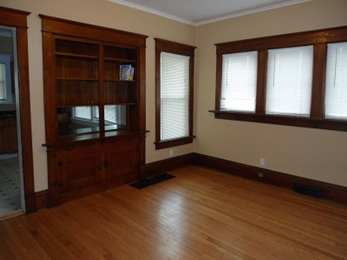 1549 Bever Ave SE, Cedar Rapids, IA 52403 | RentalSource