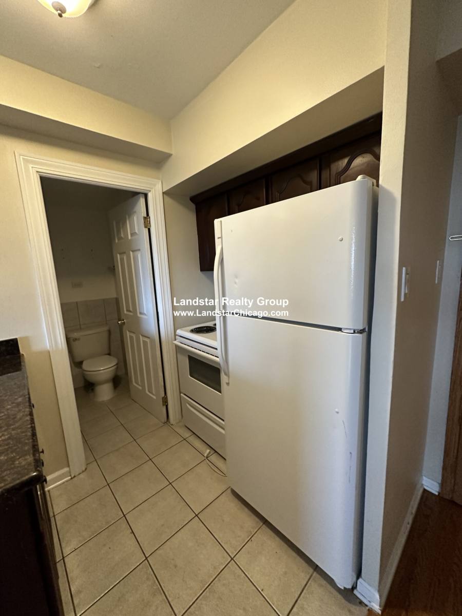 4180 N Marine Dr, Chicago, IL 60613 - $1,570+ | RentalSource