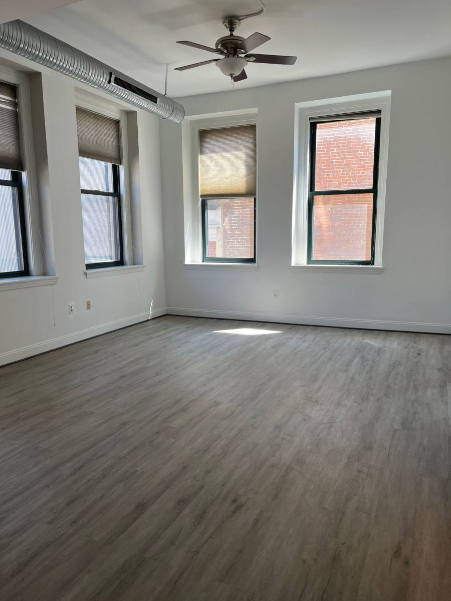 330 N Charles St, Baltimore, MD 21201 | RentalSource