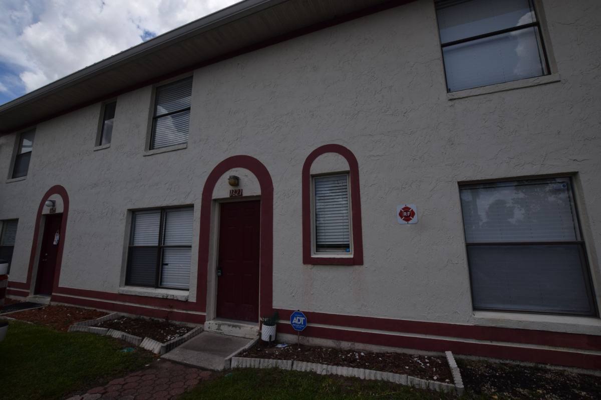 1621 Sandy Point Square, Orlando, FL 32807 | RentalSource