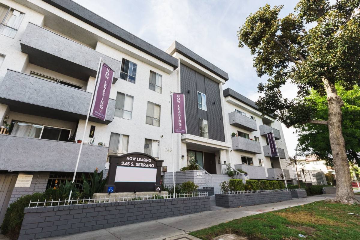 245 S Serrano Ave, Los Angeles, CA 90004 | RentalSource