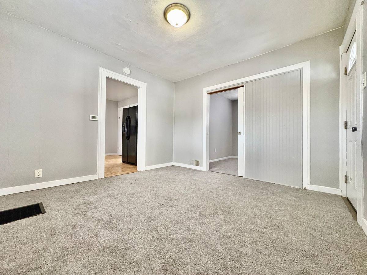 1909 S Brookfield St, South Bend, IN 46613 | RentalSource