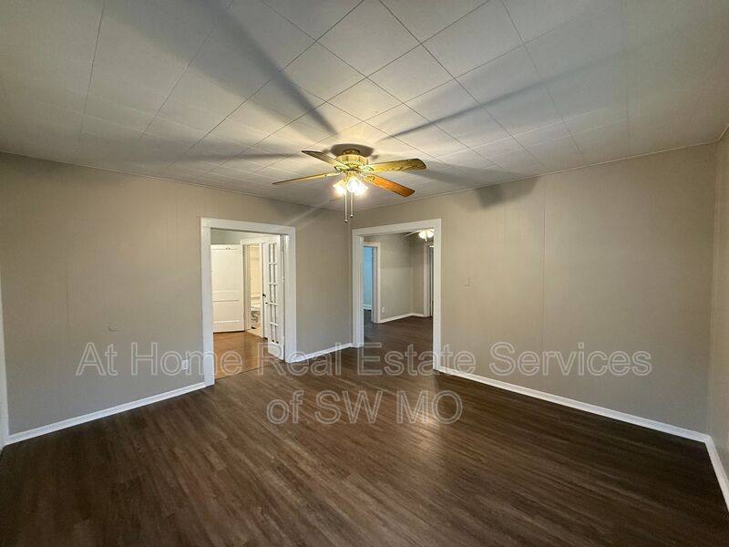 1169 S Kimbrough in Springfield, MO | 3 Beds 1 Bath 1,036 sqft House ...
