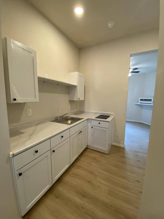 15638 State Highway 76 #14 in Cassville, MO | 1 Bed 1 Bath Apartment ...