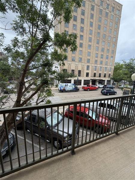 330 Austin Ave #208 in Waco, TX | 2 Beds 1 Bath Condo for Rent ...